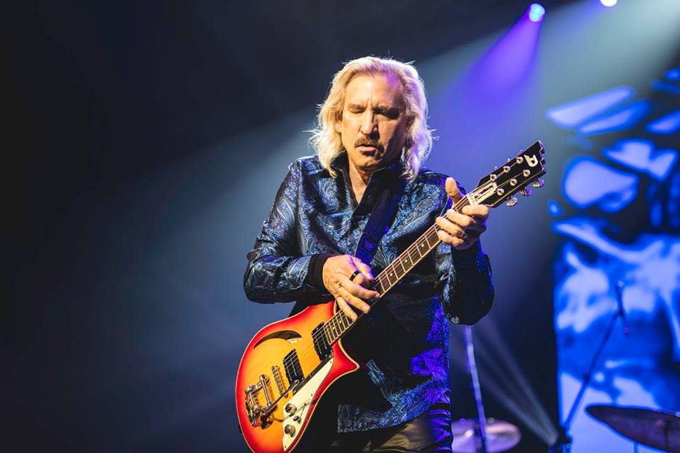 Sony/ATV signs Joe Walsh to worldwide publishing deal - Music Business ...