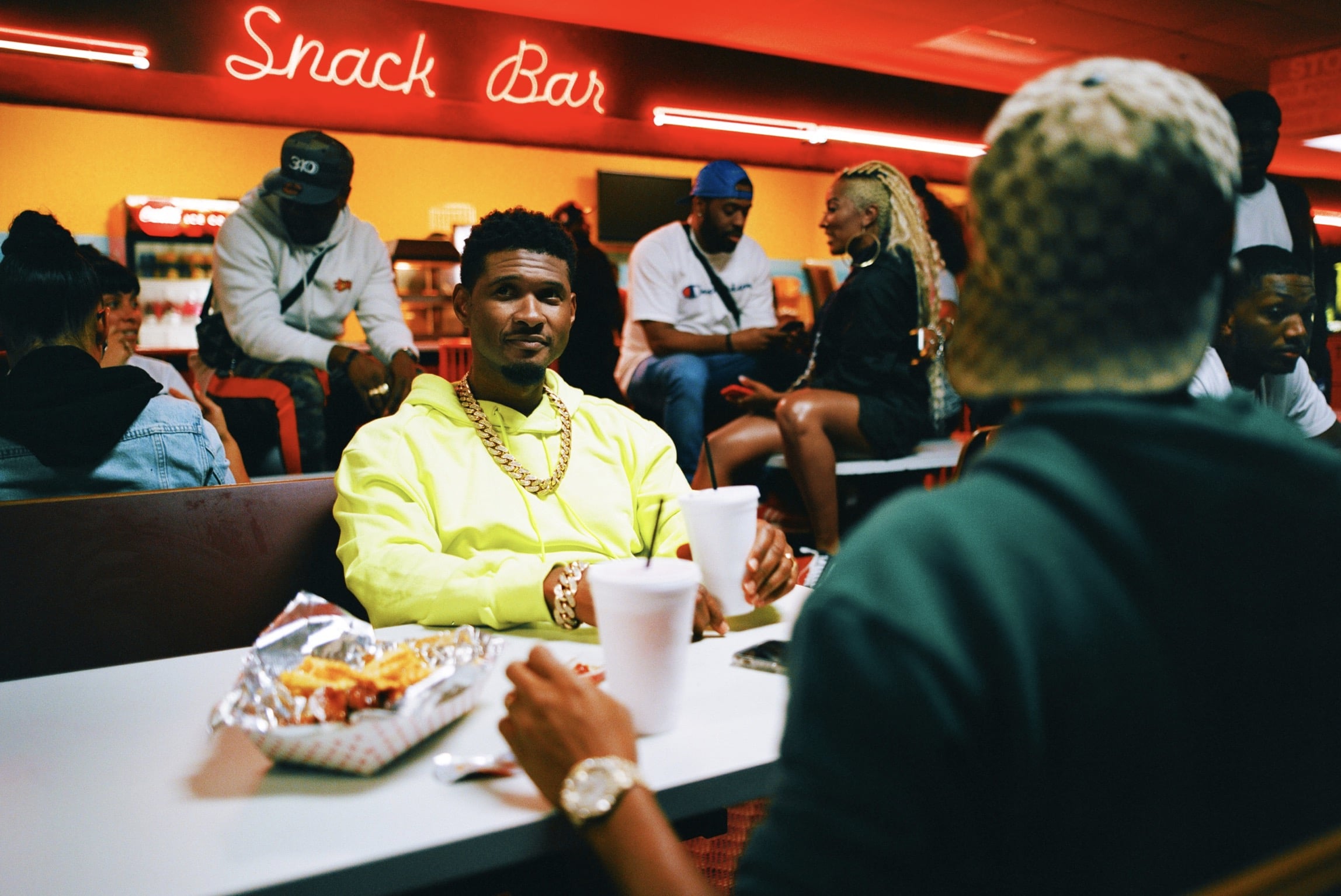 Usher signs to Luke Mitzman’s 100 Management for worldwide ...