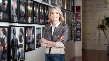 Peermusic expands into neighbouring rights, acquiring Premier Muzik ...