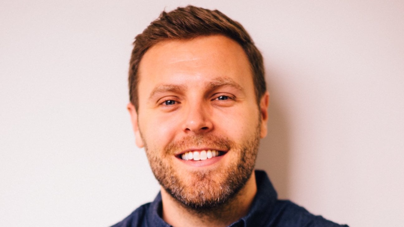 Round Hill Music acquires publishing catalog of Country songwriter and ...