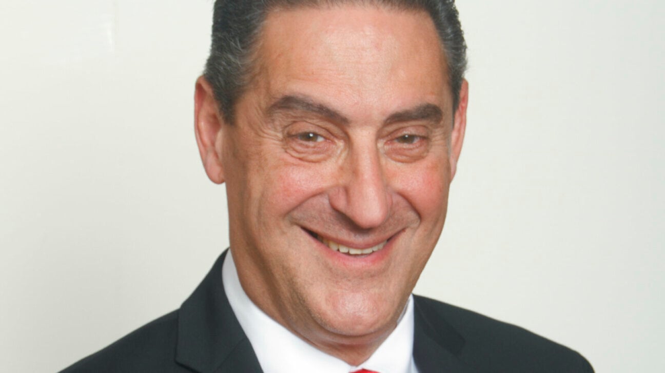 Irving Azoff and Tim Leiweke’s Oak View Group expands into Canada ...