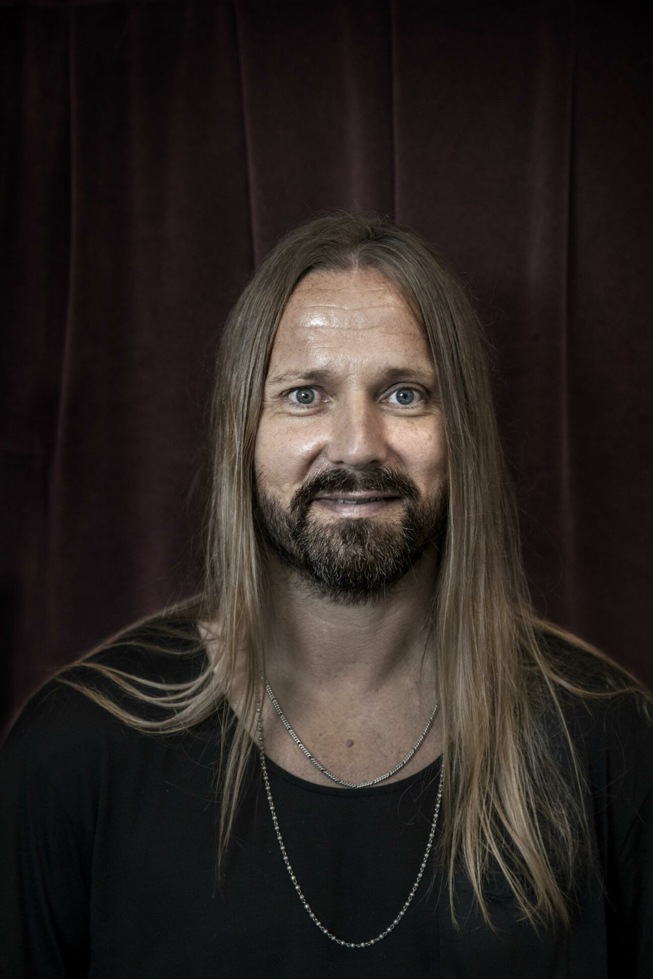 How Max Martin’s songwriting techniques are used to write hit, after ...