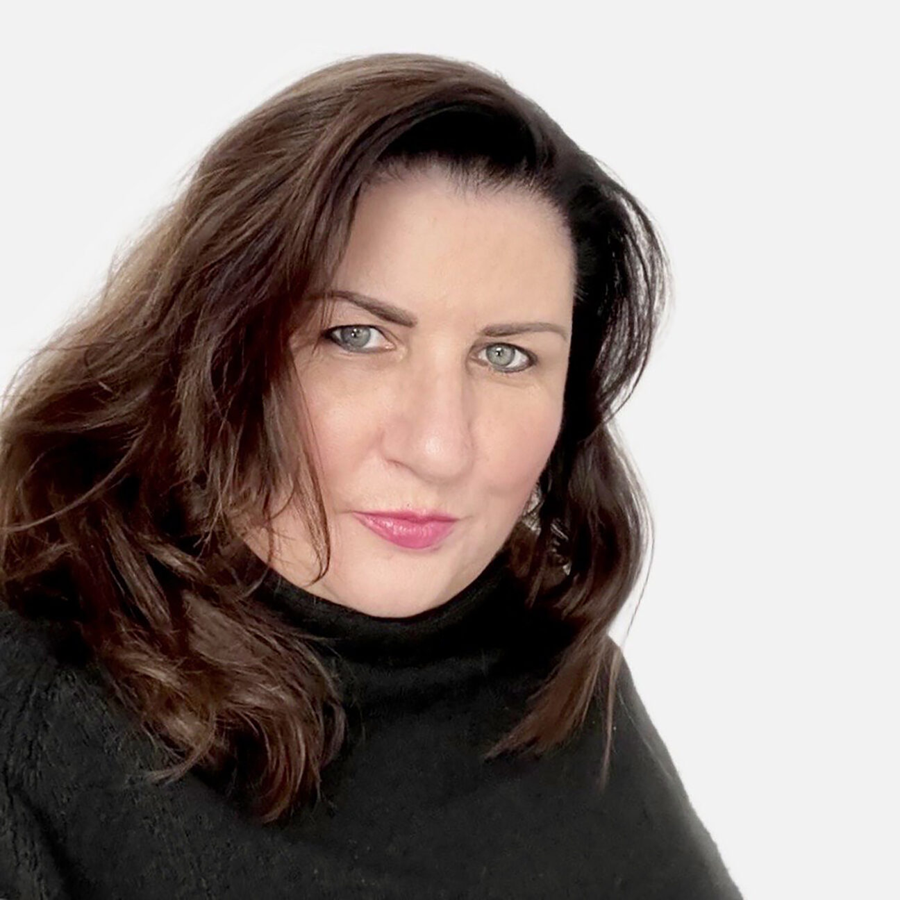 Jen Ivory named new Parlophone MD; Warner UK label downsizes as Nick ...