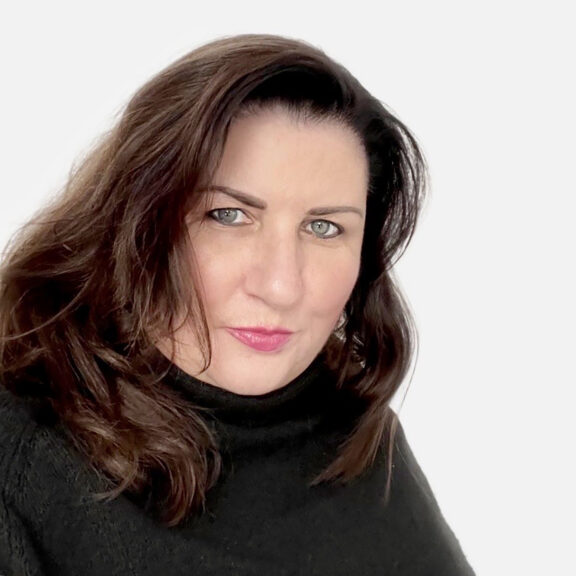 Jen Ivory named new Parlophone MD; Warner UK label downsizes as Nick ...