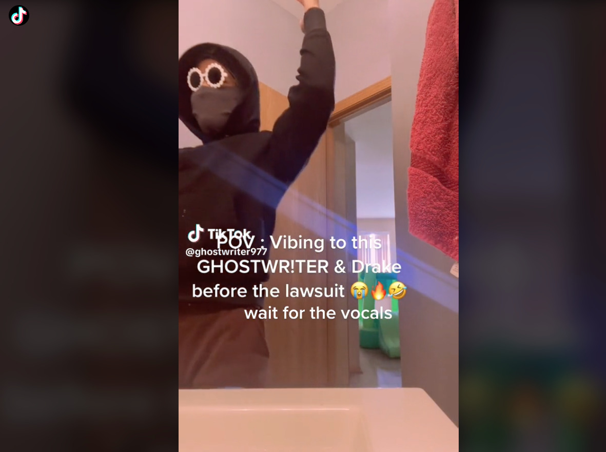 AI ‘fake Drake’ track deleted on Spotify, YouTube, TikTok after ...