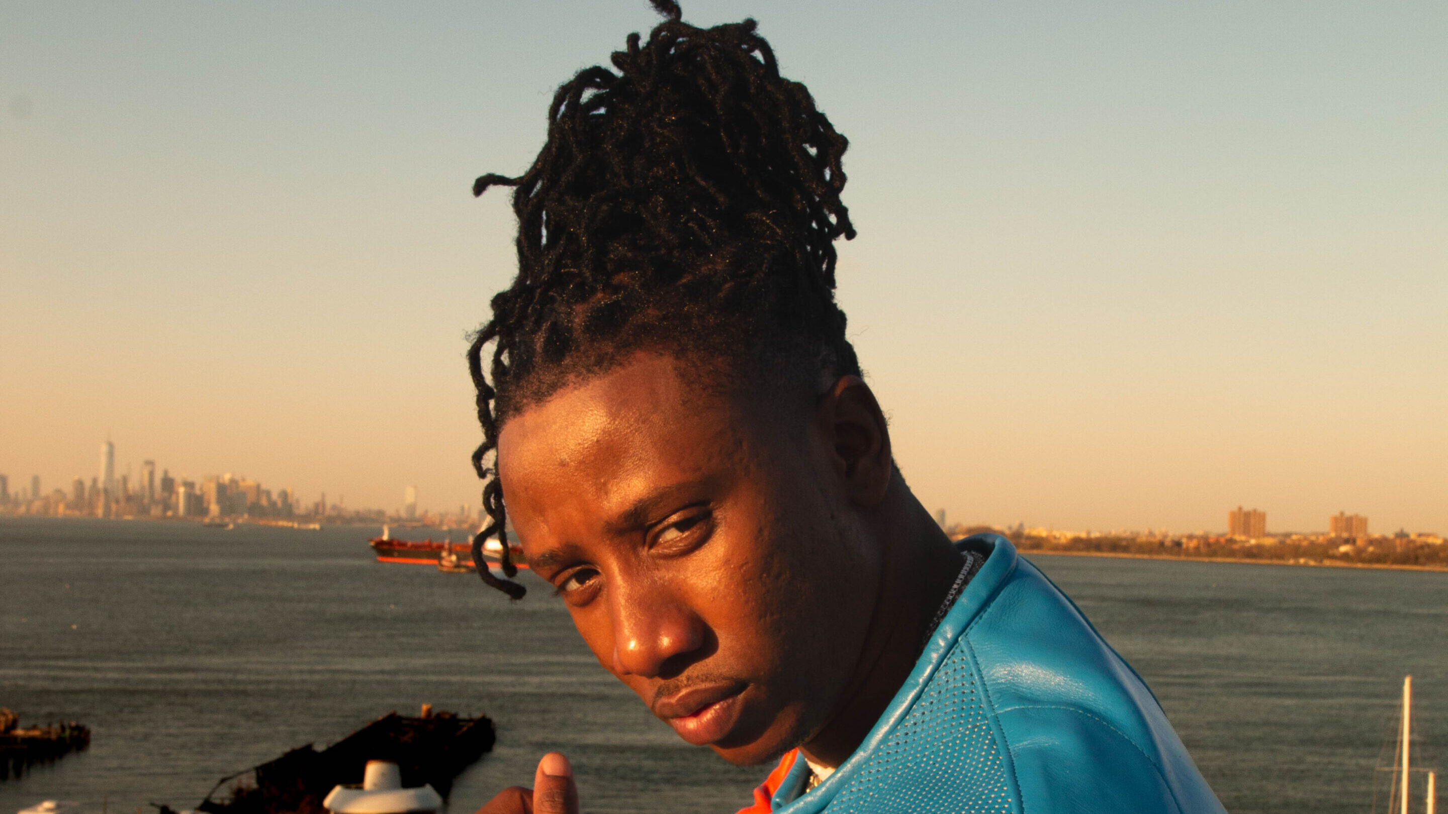 300 Entertainment inks label JV with 100K Track and Remain Solid ...