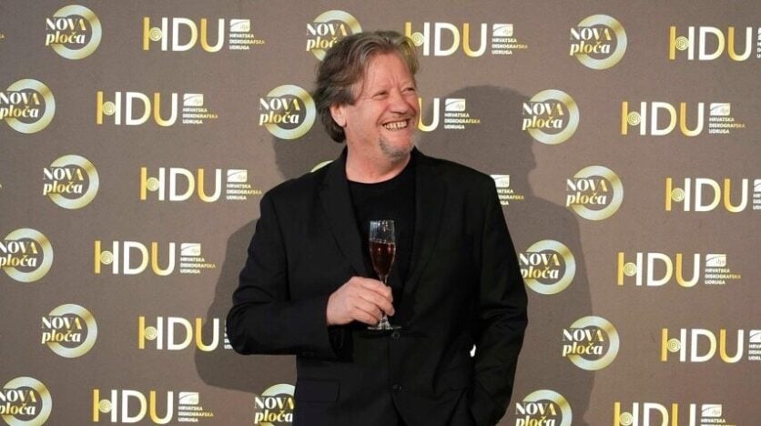 Warner makes yet another move in South East Europe; acquires minority ...