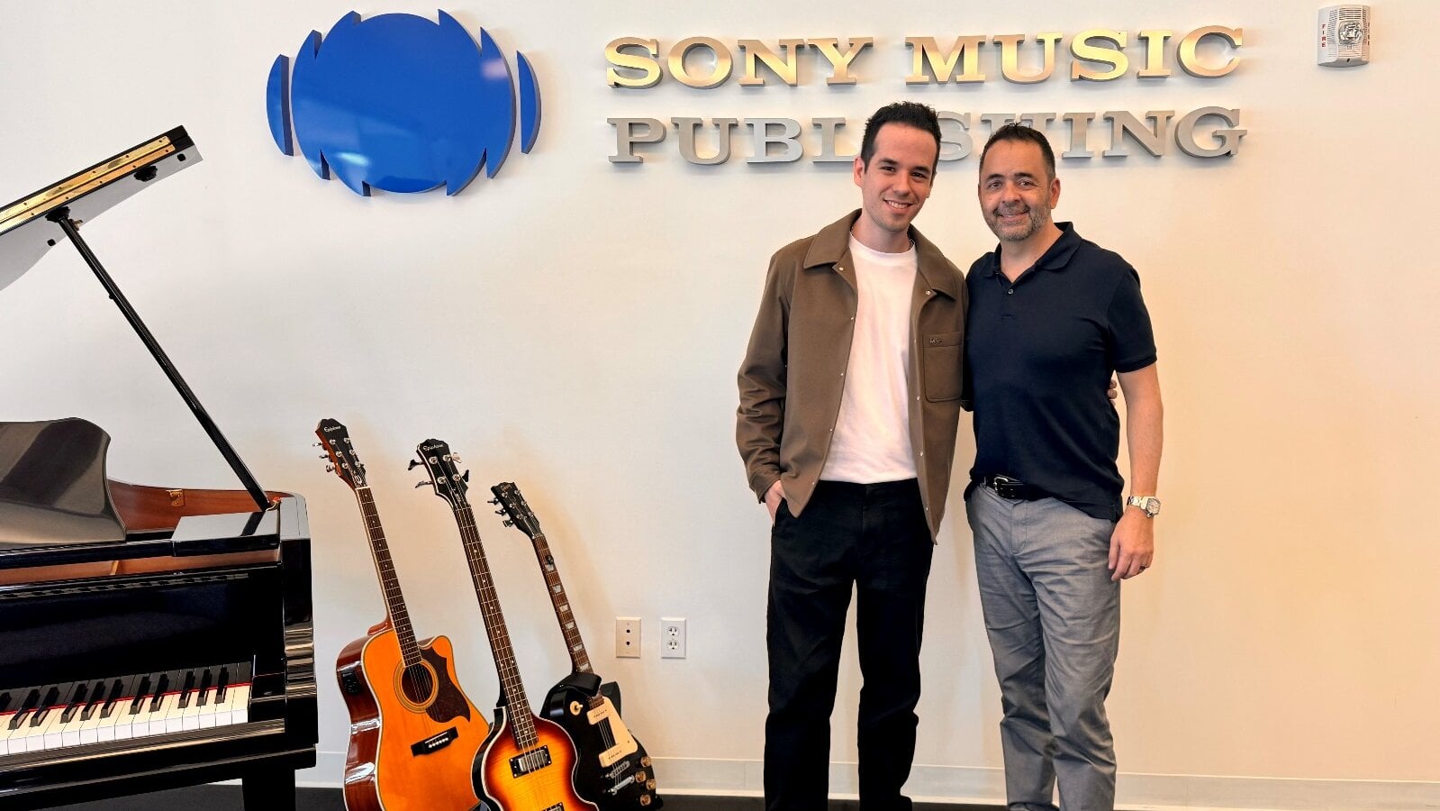 Edgar Barrera Renews Global Deal with Sony Music Publishing Latin