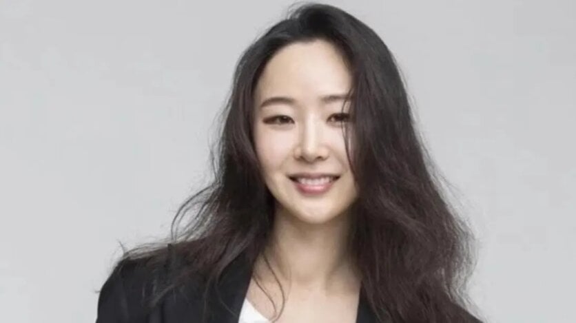 HYBE ordered to pay former ADOR CEO Min Hee-jin $17.6m in shareholder ...