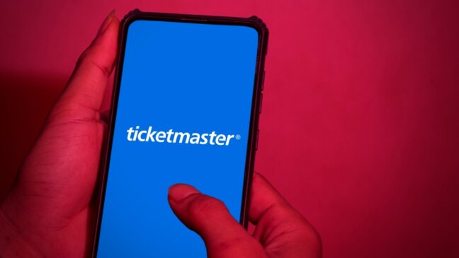 Ticketmaster, Live Nation urge court to throw out FTC’s lawsuit over ...