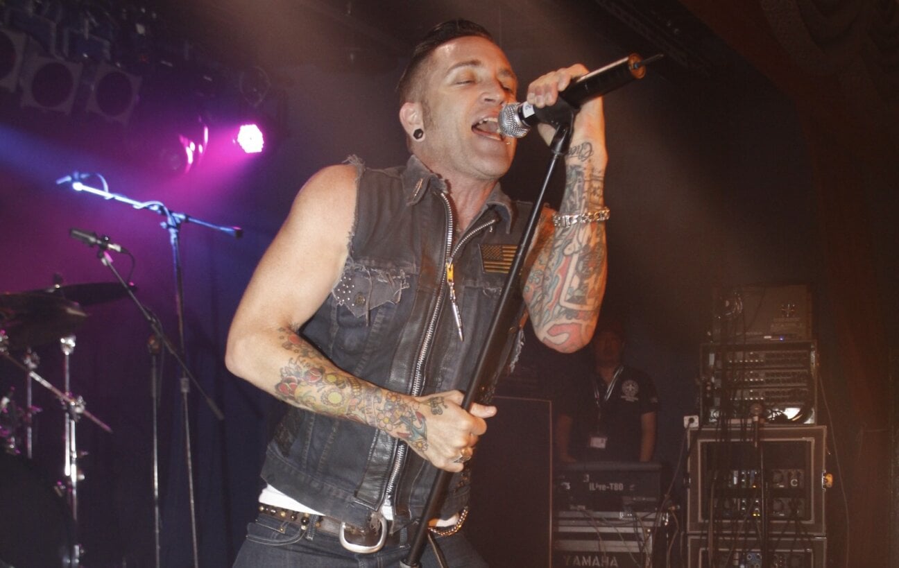 Sony Music sued by Lit, the band behind pop-punk hit ‘My Own Worst ...
