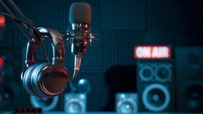 US radio broadcaster Cumulus Media files for bankruptcy to shed $600M ...