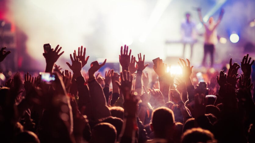 Music industry groups push US Senate to tighten TICKET Act, cap resale ...