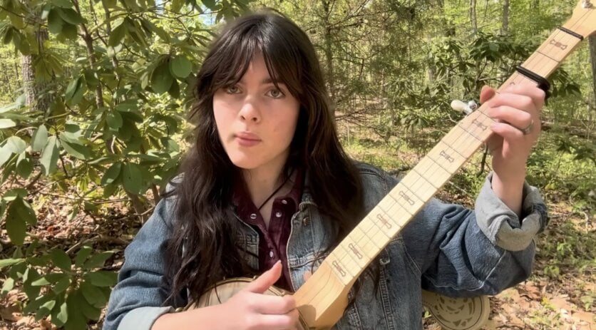 A folk musician had her voice cloned by AI – and her recordings claimed ...
